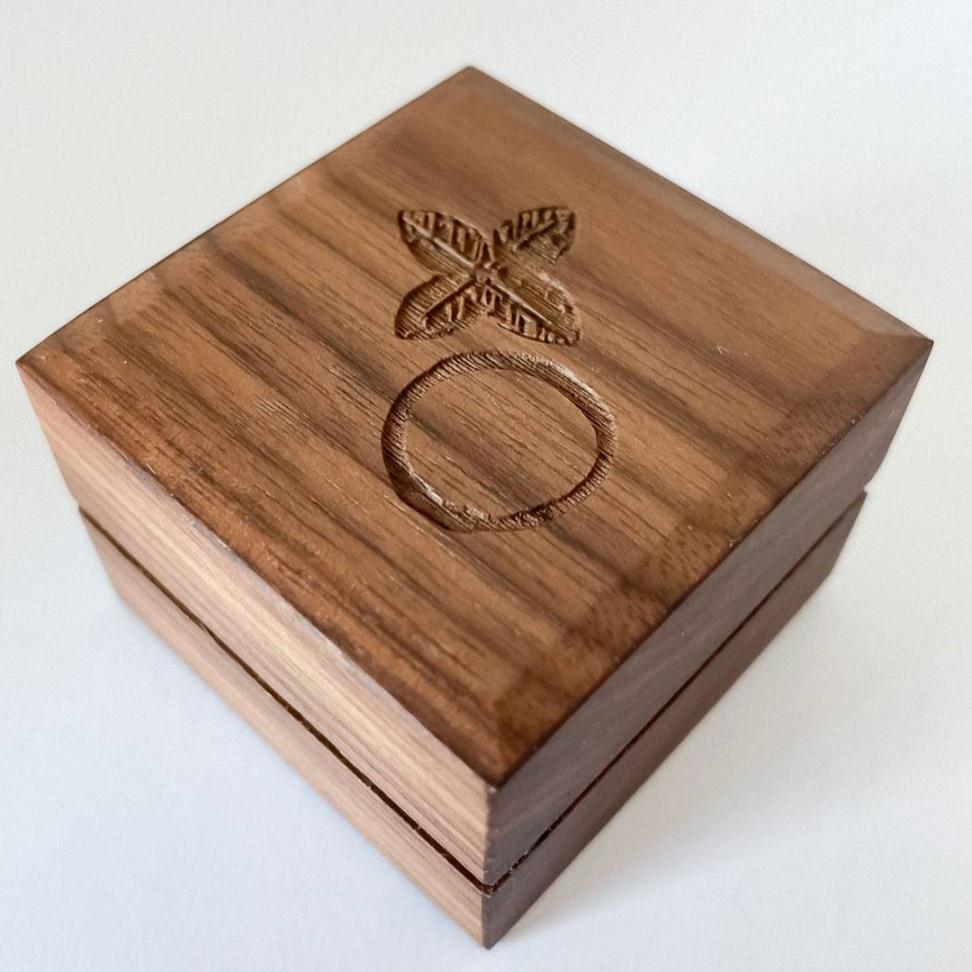 Handcrafted Walnut Ring Box for Stacking Rings - Handmade in New Zealand – HerbertandWilks Jewellery